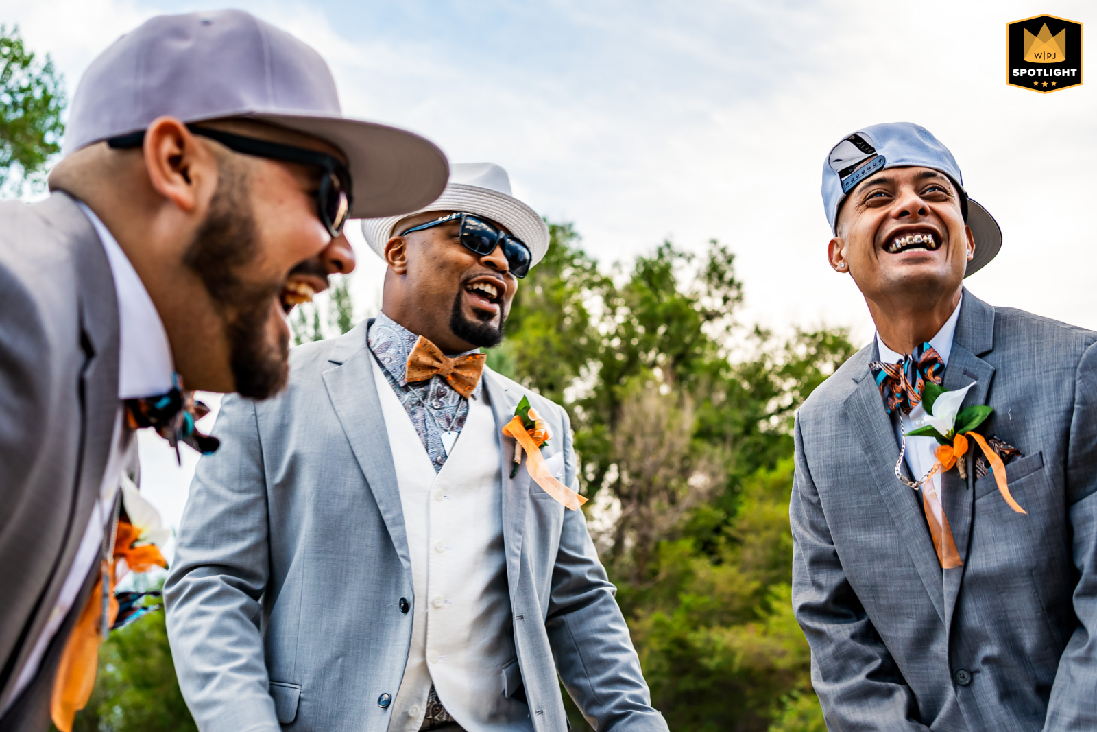 Wedding hats for groomsmen | Beachweddingtips.com